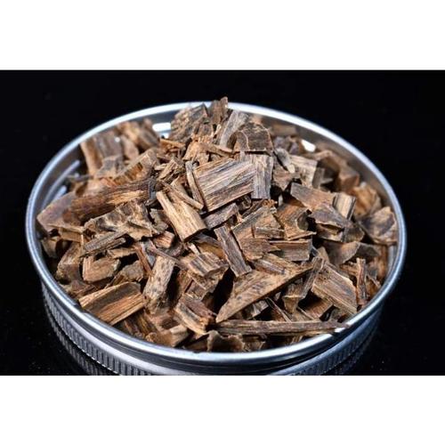 Jual Chip/Potongan Kayu Gaharu Super Kalimantan 1Kg - Jakarta Pusat ...