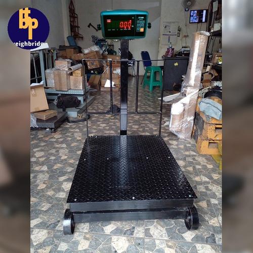 Jual timbangan duduk digital ada roda merk Gyumo kap 100-750 kg size ...
