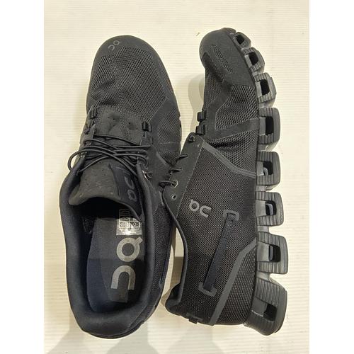 Jual Sepatu On Cloud Swiss Engineering Shoes - Kab. Tangerang - Anfei ...