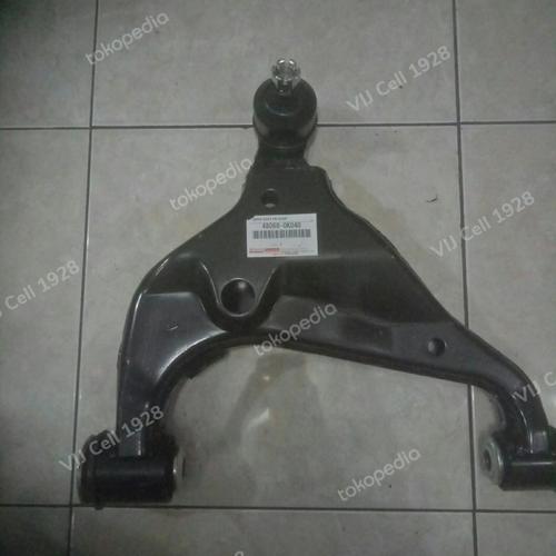 Jual Lower Arm Kanan Hilux Double Cabin Fortuner ORI TOYOTA 48068-0K040 ...
