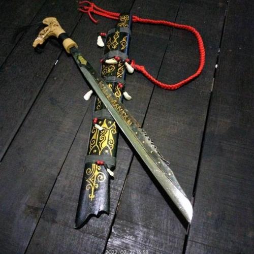 Jual Nardo Mandau Kalimantan - Mandau Dayak - Mandau Khas Dayak ...