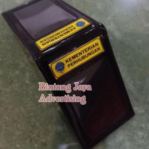 Jual Neww!!! Name Tag Id Card Saku Kulit Hitam Glossy 2 Sisi Magnet ...