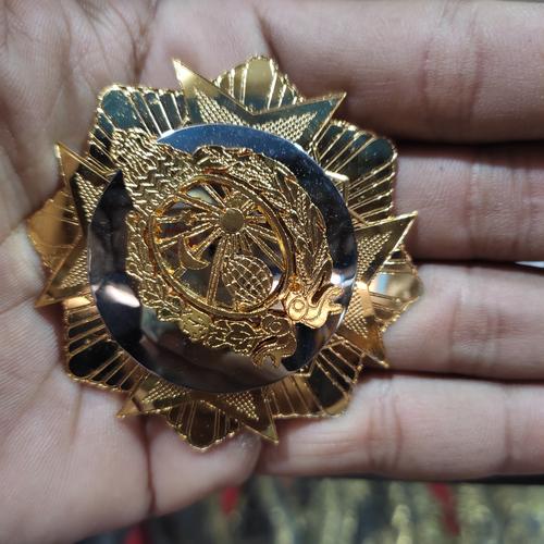 Jual Bross Pin Logo Keraton Surakarta Warna Silih Asih Garap Alusan ...