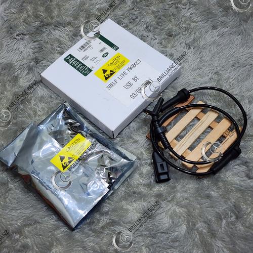 Jual SPEED SENSOR ABS RPM DEPAN EVOQUE RANGE ROVER LR024202 LR071974 ...