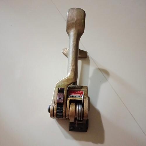 Jual SIGNODE PF TENSIONER STRAPPING TENSIONER 3/8-3/4 - Kota Batam - bruntinialatalat | Tokopedia