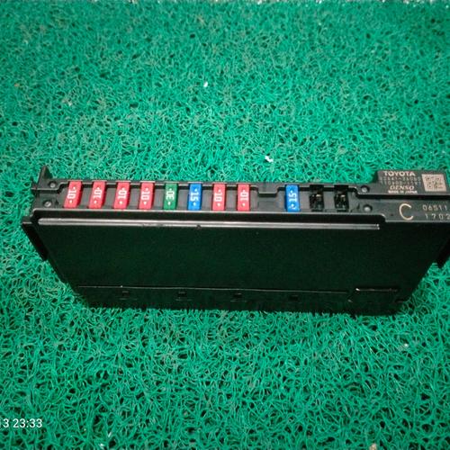 Jual RELAY INTEGRATION FUSE BOX TOYOTA HIACE ORIGINAL PART - Kota ...