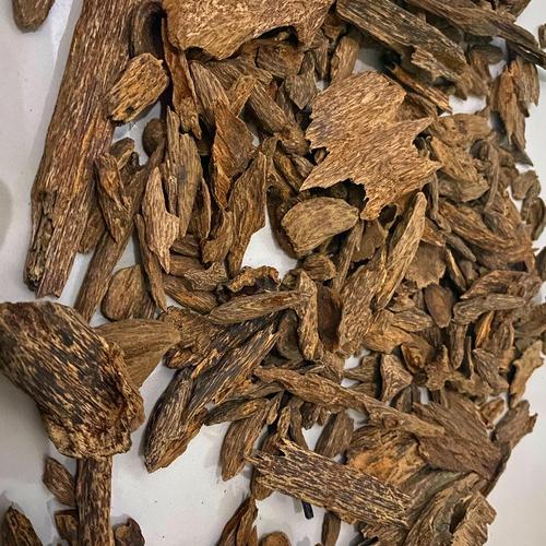 Jual Kayu Gaharu Orihinal Super King 1kg - Malinau Kalimantan Agarwood ...