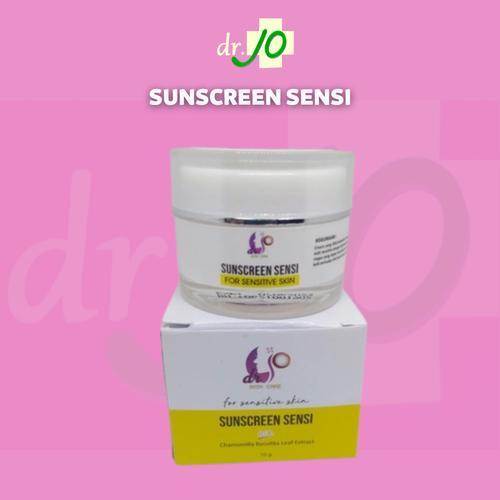 Jual SUNSCREEN SENSITIF WITH CHAMOMILLA RECUTITA LEAF EXTRACT CREAM ...