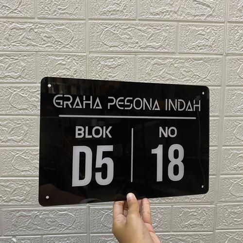 Jual Nomor Rumah | Papan penunjuk nomor rumah akrilik Minimalis 30x20 ...