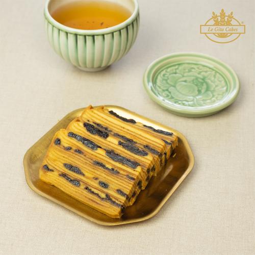 Jual LeGita Cakes Lapis Prunes Premium 19x19 Khas Pontianak - Full Box ...