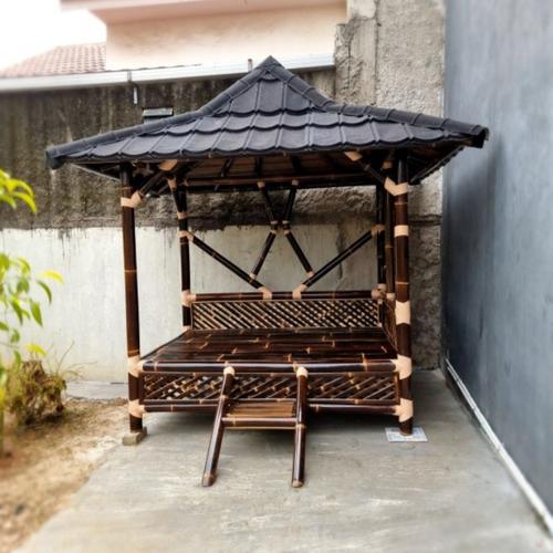 Jual saung bambu/gazebo taman 2×1.5 m - Kota Depok - 0ksigen plants ...