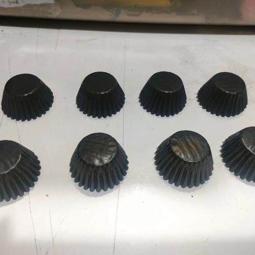 Jual cup kue warna hitam untuk nastar, coklat , kue ukuran kecil isi ...