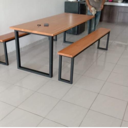Jual meja makan satu set 2 bench kayu mahoni tua kaki besi hollo ...