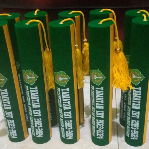 Jual tabung toga wisuda plus sablon/ selongsong wisuda plus sablon ...
