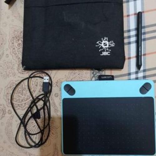 Jual Wacom Intuos CTL-490 Drawing Pad Kondisi Sangat Bagus Fullset ...