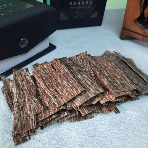 Jual Kayu Gaharu ASLI SUPER Skin Oud Agarwood - BUHUR Bukhur Dupa Wangi ...
