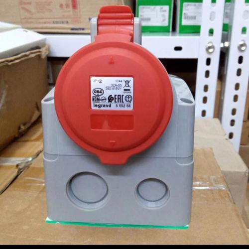 Jual surface mouting 4pin 32 amper Legrand female - Jakarta Pusat - cs ...