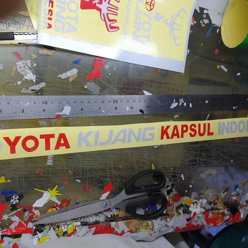 Jual Sticker Cutting Stiker Custom Toyota Kijang kapsul Indonesia ...