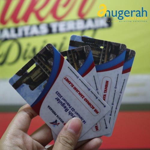 Jual Cetak PVC UV Id Card Member / Pelajar / Karyawan Custom Murah ...