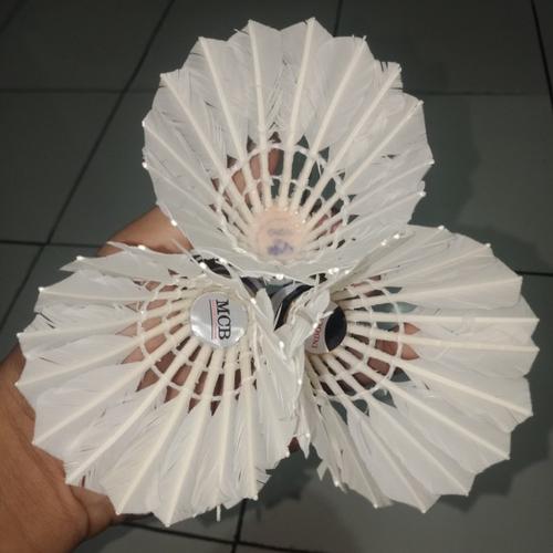 Jual Shuttlecock Shuttle Cock Bulutangkis Bekas Second Merk Campuran 70 ...