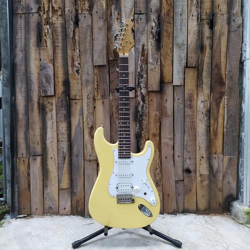 Jual Gitar Elektrik Killer Bee - 22HS ( Electric Guitar ) - Kota ...