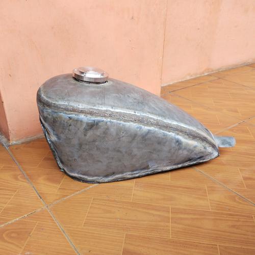 Jual Tangki sportster Tengki custom sporter Bobber motor bomber bober ...