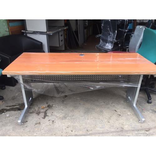 Jual Meja Kantor merek Indovickers super kokoh Tokosanty90 - Kota ...