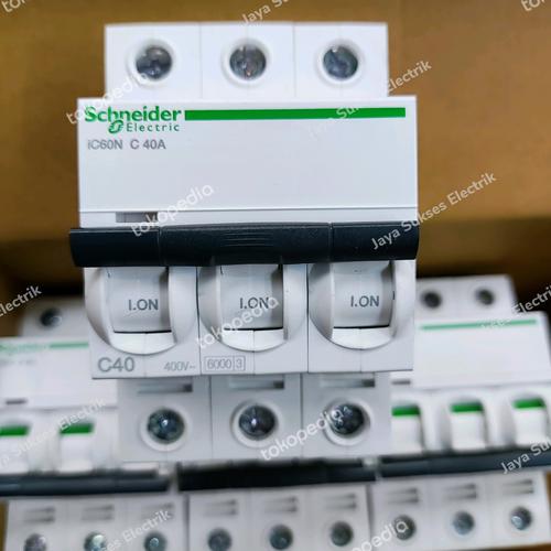 Jual MCB IC60N 3P 40A 6KA SCHNEIDER - Jakarta Pusat - Jaya Sukses Electrik | Tokopedia