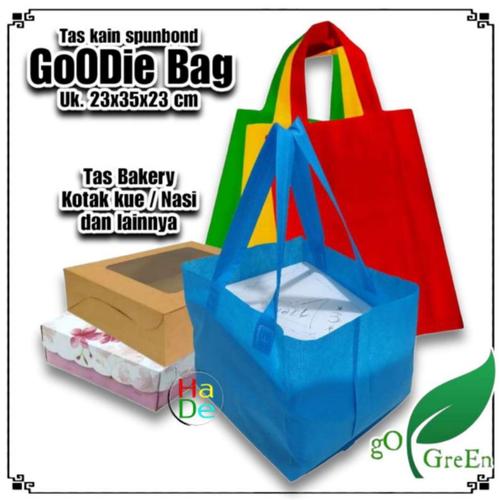 Jual Tas Kain Spunbond Goodie Bag Nasi kotak / Dus Box Mika Kue Bakery - Merah - Kota Bogor ...