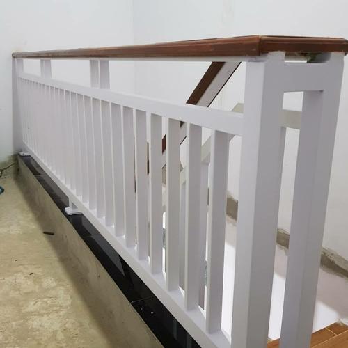 Jual Railing Tangga minimalis modern / Railing kombinasi hand rail kayu ...
