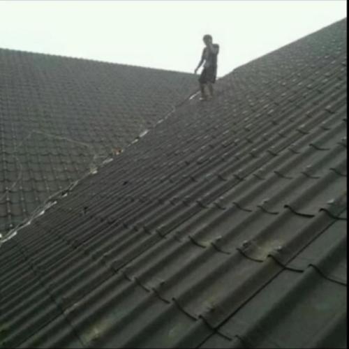 Jual bongkar atap lama pasang rangka baja ringan dan genteng onduvilla ...