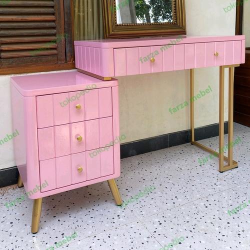 Jual meja rias terbaru / meja rias modern / meja makeup minimalis ...
