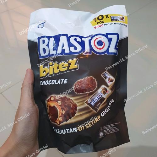Jual Blastoz Bites wafer roll Chocolate Coklat ( isi 10 ) - Kota Medan ...