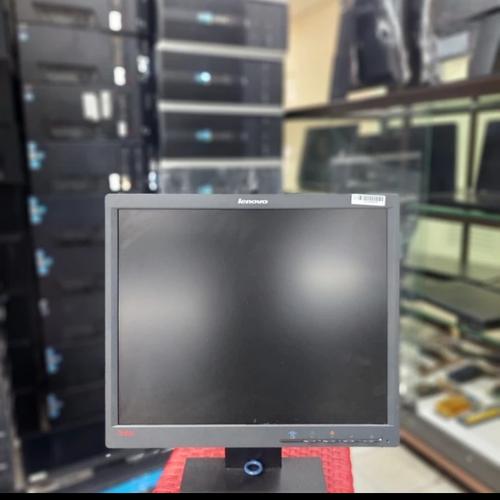Jual MONITOR LCD LENOVO 17 INCH KOTAK - Kota Bekasi - .GRG STORE ...