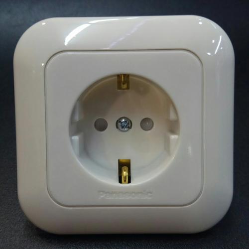 Jual Stop Kontak Panasonic CP WEJP1121-7/ Colokan Dengan Pengaman ...