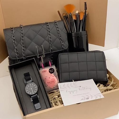 Jual Hampers Cewek / Kado Cewek / Gift Box Cewek / Kado Anniversarry ...