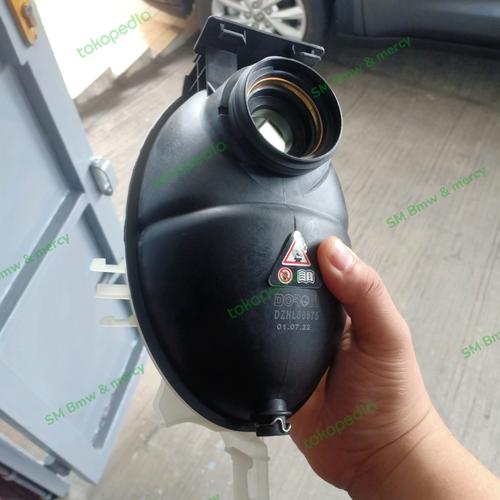 Jual Tabung radiator mercy w204 / Reservoir Tangki / sparepart mercy ...