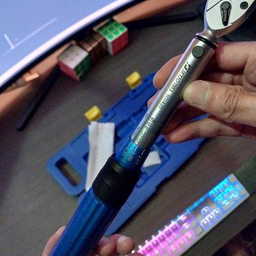 Jual Kunci Torsi / Torque Wrench 3/8" 5-25 NM JETJO TOOLS / LAKONI PRO ...