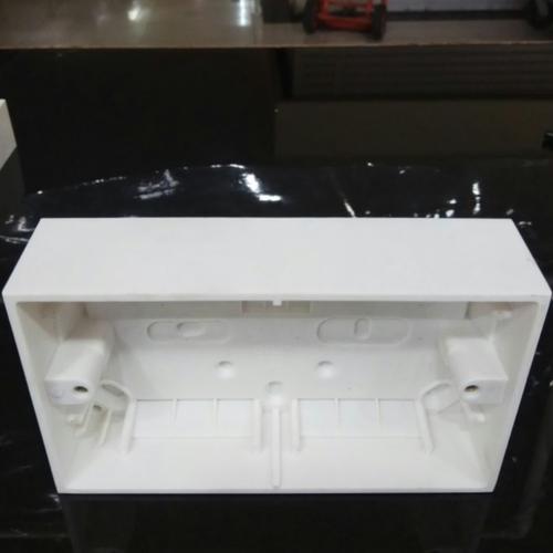 Jual outbow dus Boss / BT238 / mangkok stop kontak double - Jakarta ...