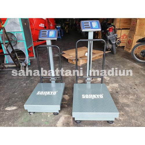 Jual Timbangan Duduk / Timbangan Lantai SOJIKYO (150Kg dan 300Kg) - 150 kg - Kota Madiun ...