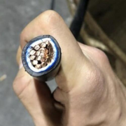 Jual Kabel Listrik NYY 1x120 supreme kabelindo metal NYY 1x120 mm ...