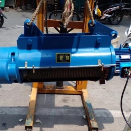 Jual Electric wire rope hoist 3 ton x 30 meter 3 phase WEKA GERMANY ...