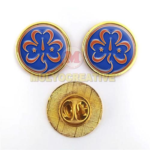 Jual Girl Scout Philippines Laminated World Pin GSP - Kab. Banyumas ...