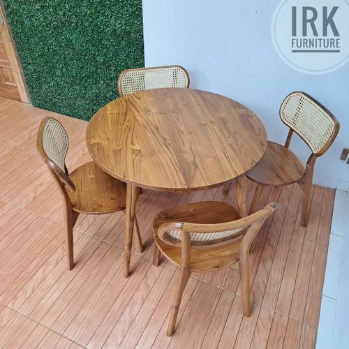 Jual meja makan bundar 4 kursi ukuran custom bahan kayu jati asli - D80 ...