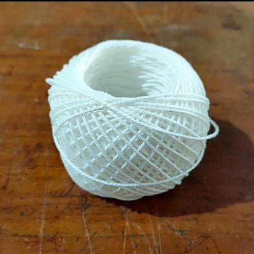 Jual Benang bol putih / Benang jahit kasur / benang tukang / benang ...