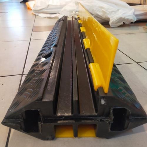 Jual CABLE RAMP PROTECTOR PELINDUNG KABEL 2 JALUR LINE INDOOR DAN OUTDOOR - Jakarta Barat ...
