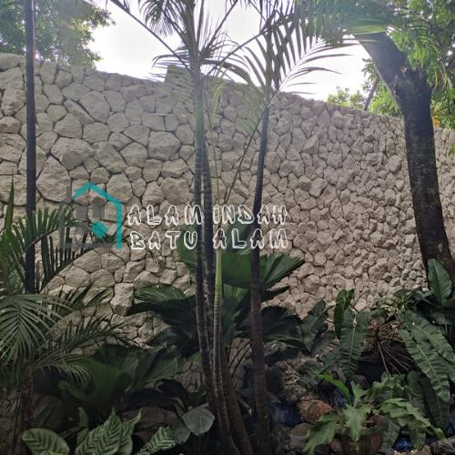 Jual batu alam serai bali / batu bukit putih / batu limestone - Jakarta ...
