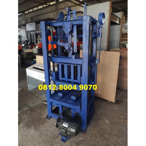 Jual Mesin Cetak Paving Block Berkualitas - Mesin Press Cetak Batako ...