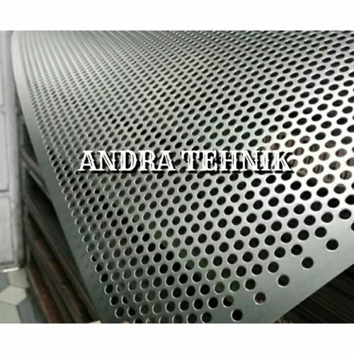 Jual Plat besi lubang lembaran tebal 3mm x 1 meter x 2 meter lubang 4mm ...