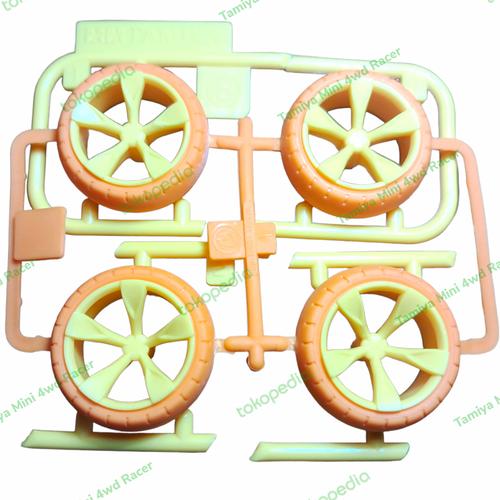 Jual Tamiya Ban/Tire Medium Hard Oranye/Orange Narrow Arched Original ...
